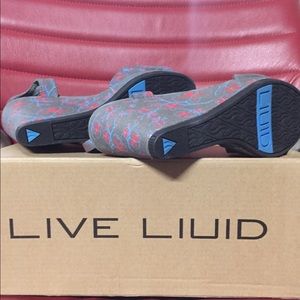 liuid | Shoes | Brand Newliuid Brand Floral Wedges | Poshmark